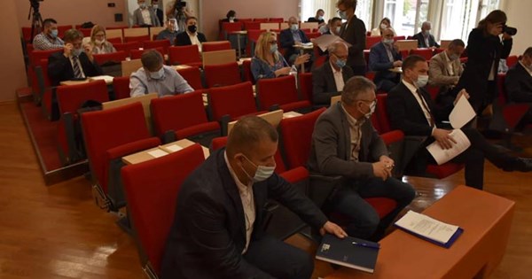 Na Vijeću rasprava od jutra: SDP napustio sjednicu, MOST održao presicu ... Na Vijeću rasprava od jutra: SDP napustio sjednicu, MOST održao presicu ...