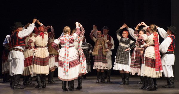 Dvije večeri posvećene svoj raskoši folklora: U nedjelju počinje 23 ...