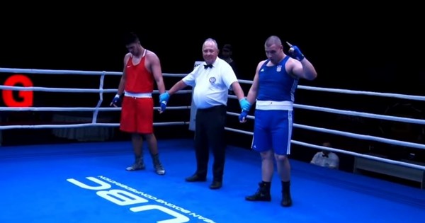Nezadrživi Lovro Pavčec osigurao broncu, čeka ga teška borba za ...